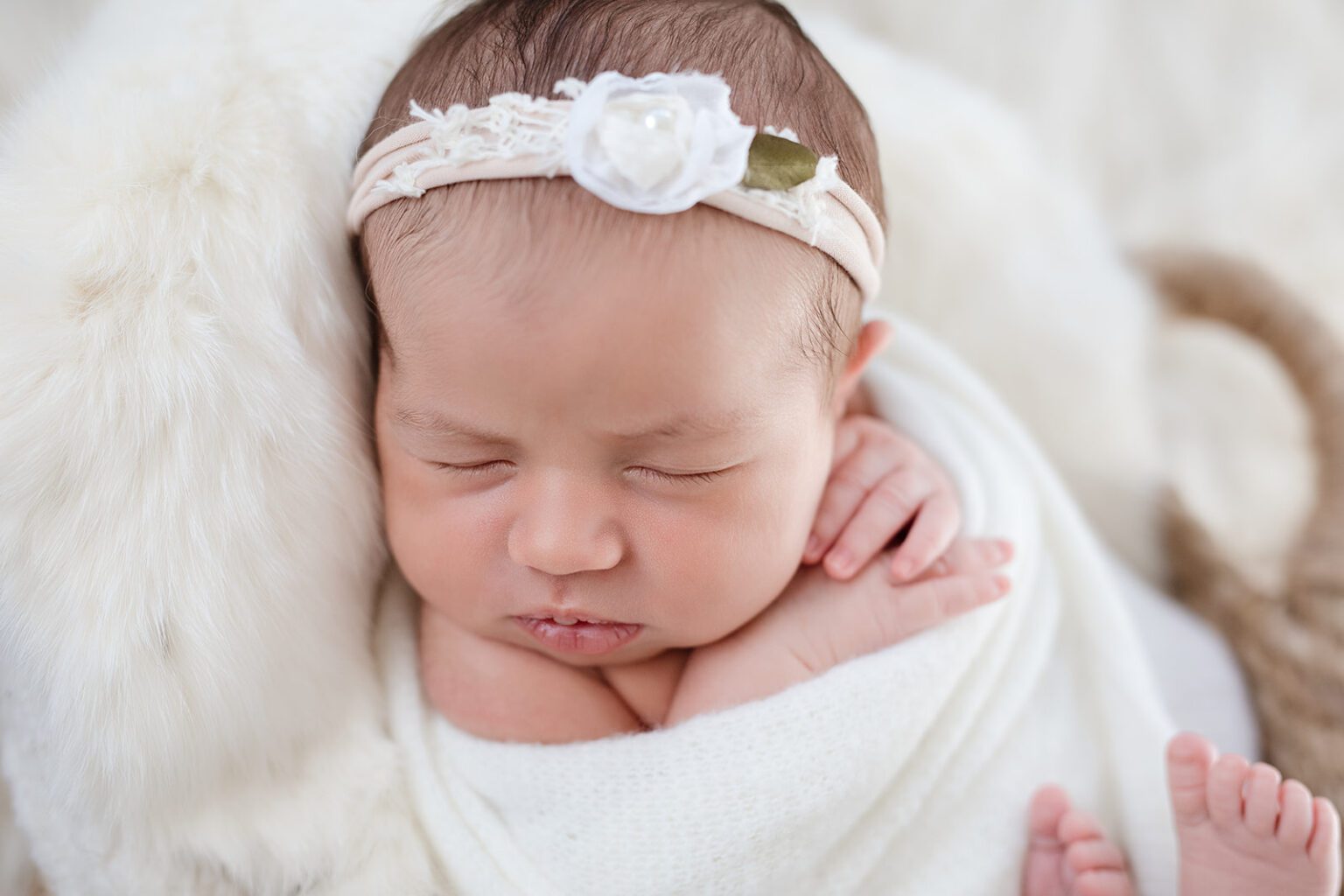 Adele newborn photos – Tess Polivka Photography